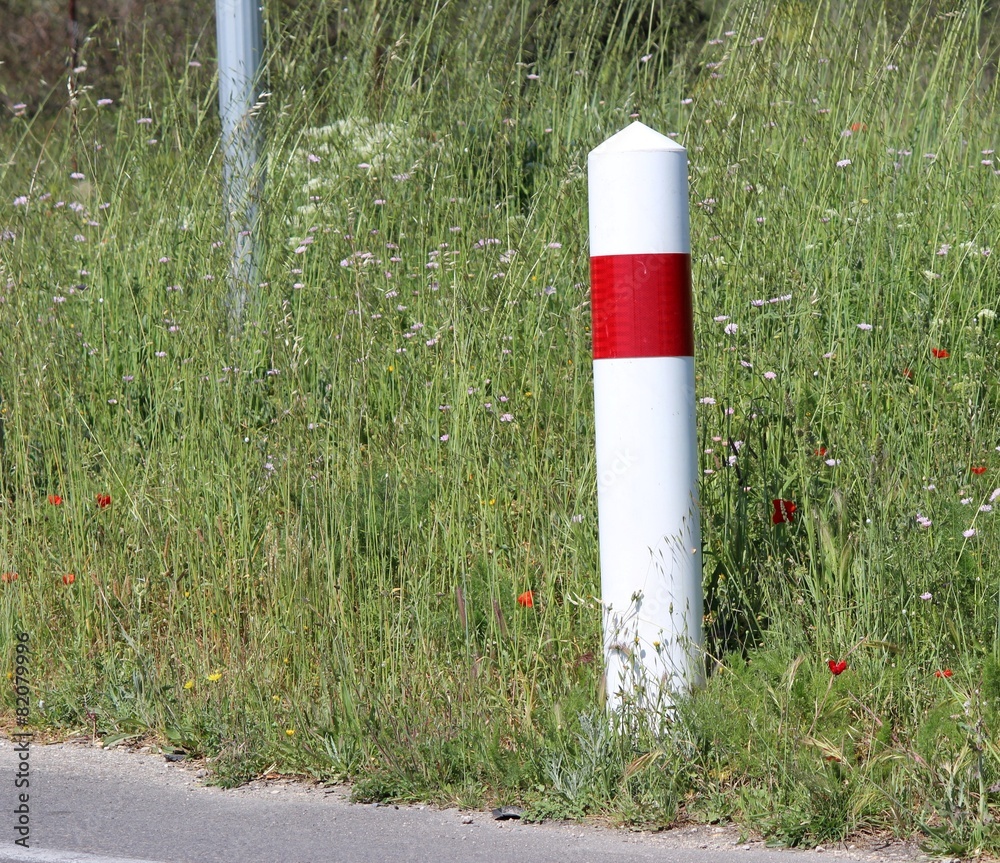 Balise d'intersection Photos | Adobe Stock