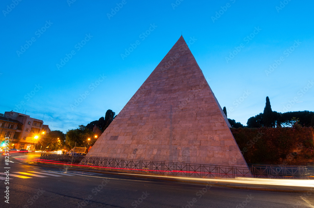 Roma Piramide Cestia Stock Photo | Adobe Stock