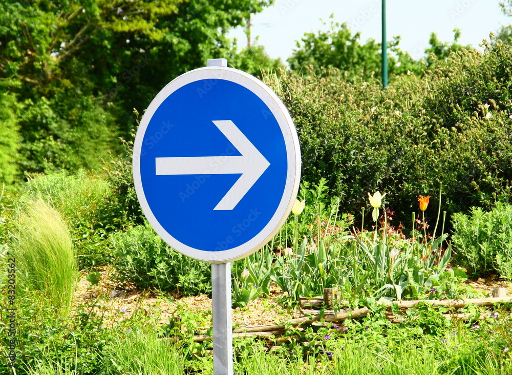 panneau de signalisation,sens unique Stock Photo | Adobe Stock