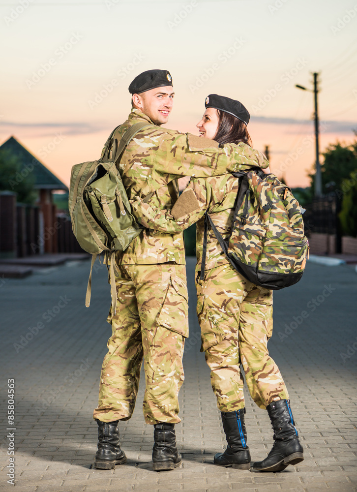 Soldier Couple Photography