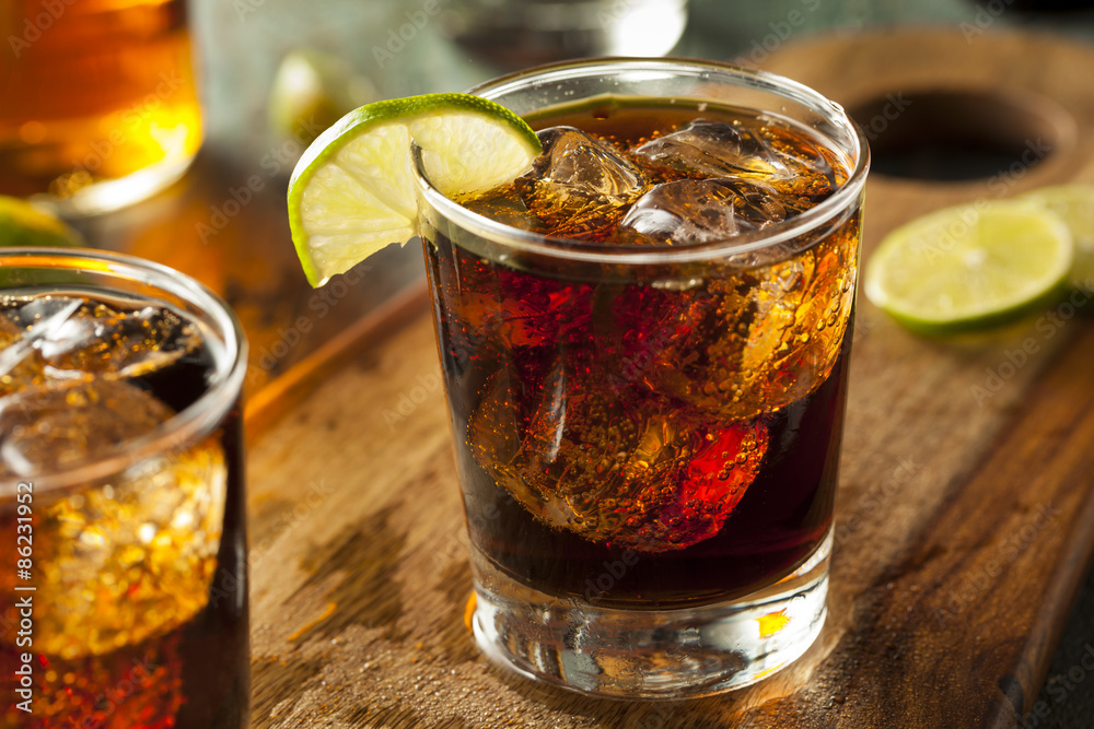 Rum and Cola Cuba Libre Stock-Foto | Adobe Stock