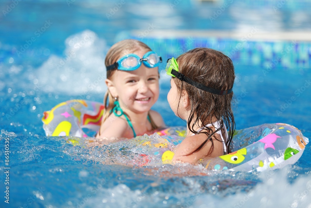 Swimming Pool, Child, Swimming. foto de Stock | Adobe Stock