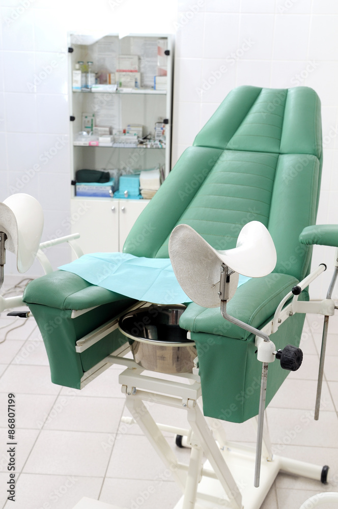 Women examination table in a doctor's office gynecologist Stock Photo ...