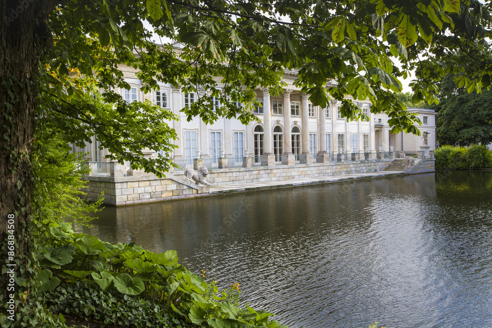 The Lazienki palace in Lazienki Park, Warsaw. Lazienki Krolewski Stock ...