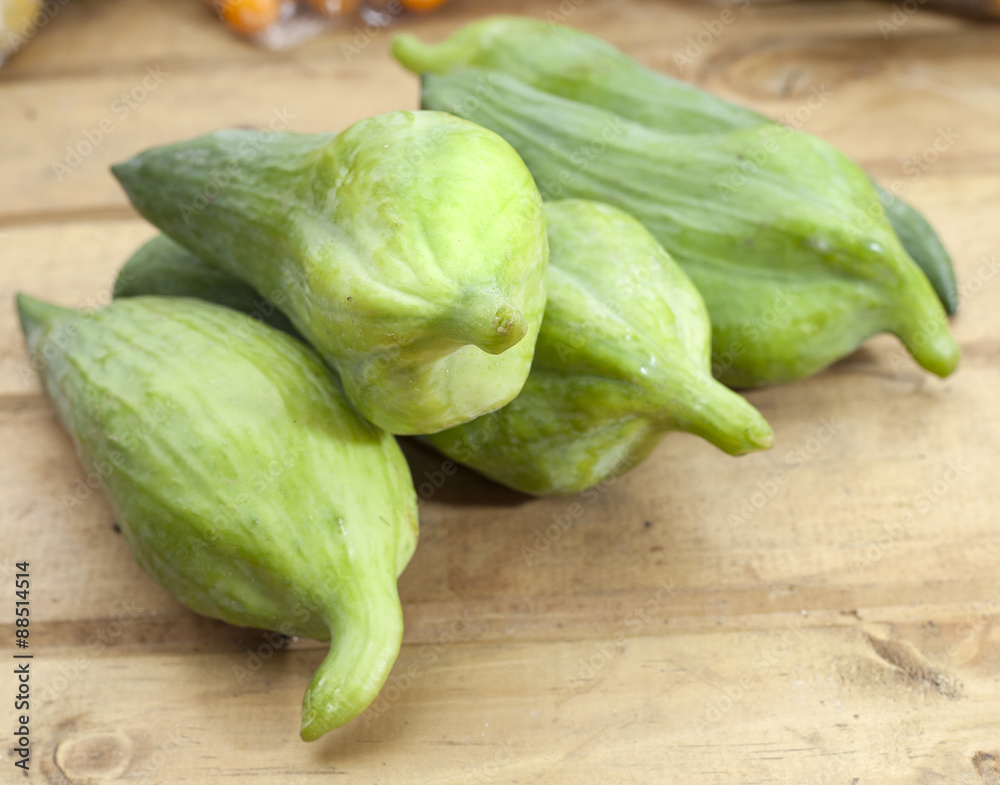 Foto de Caigua es una hierba que se puede cultivar durante todo el año ...