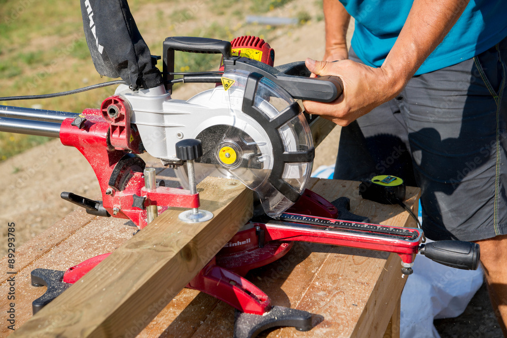 scier des planches Stock Photo | Adobe Stock