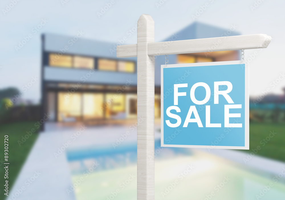 Casa in vendita con cartello for sale Stock Photo | Adobe Stock
