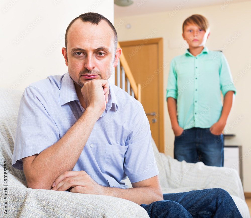 Father and teenage son argue Stock 写真 | Adobe Stock