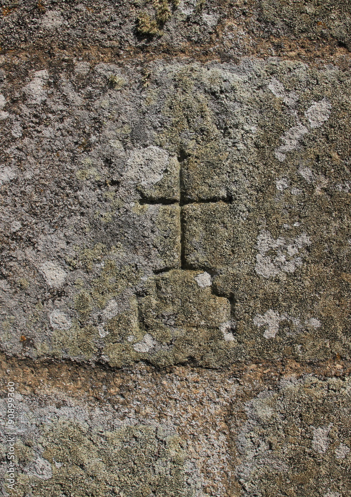 Symbole sculpté dans la pierre. Stock Photo | Adobe Stock