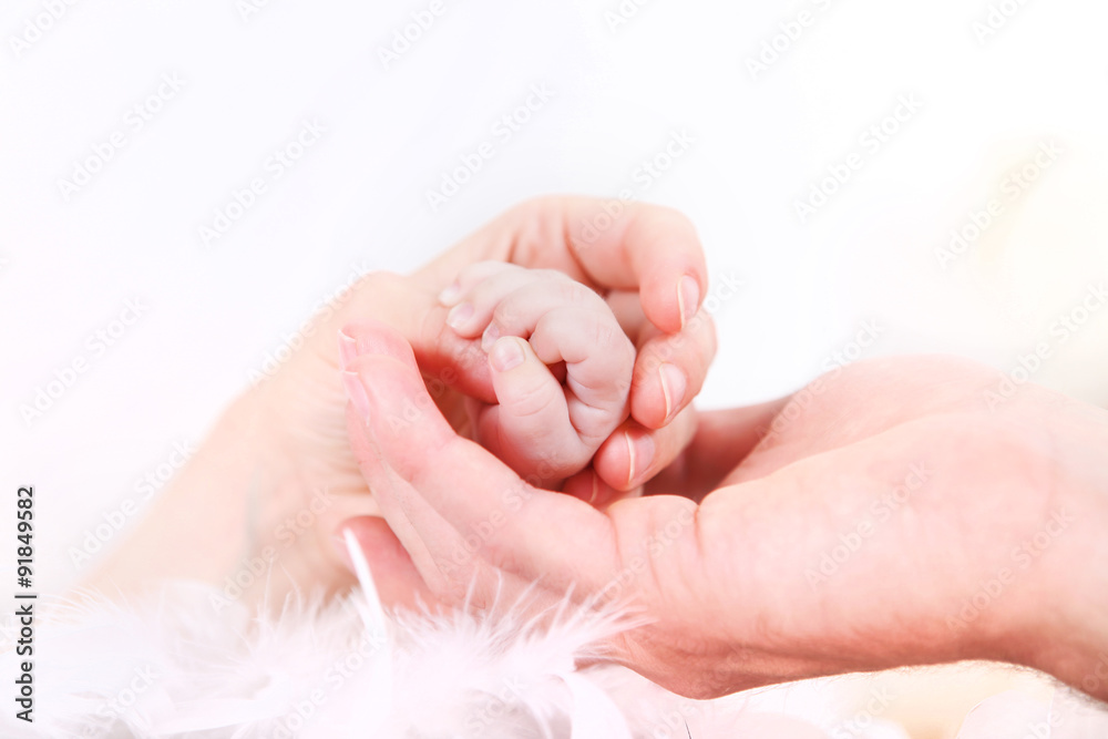 Daumen halten Stock Photo | Adobe Stock