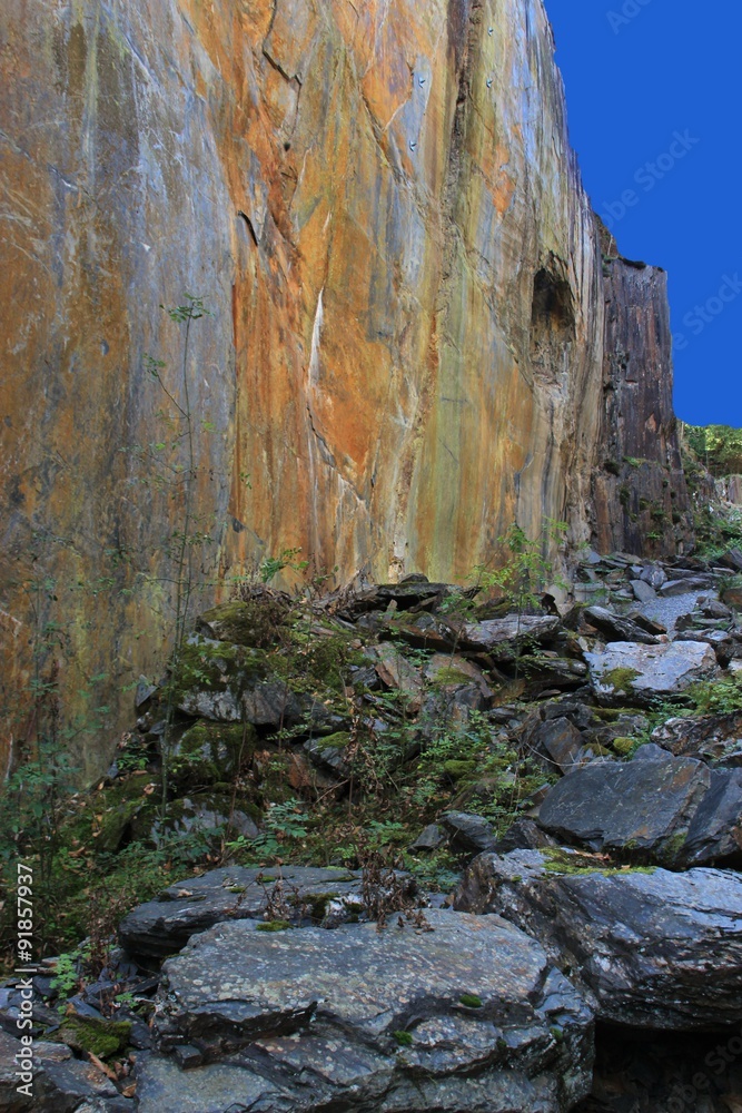 Roche métamorphique à Travassac. Stock Photo | Adobe Stock