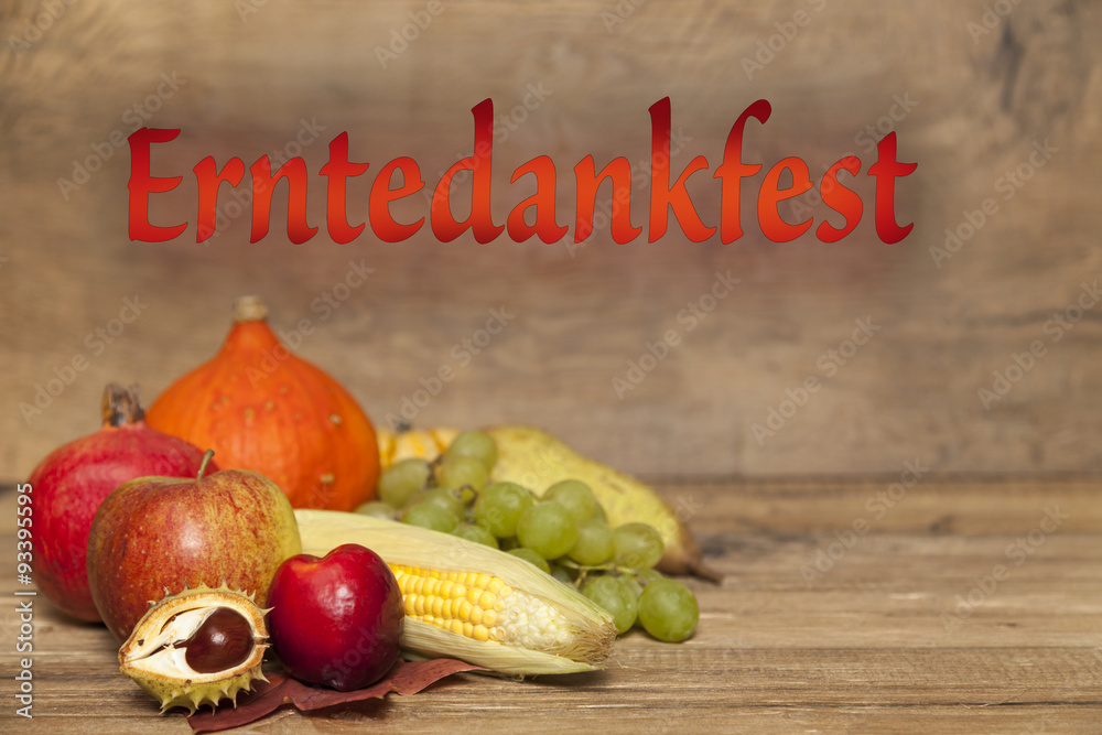 Erntedankfest Stillleben und Text Stock-Foto | Adobe Stock