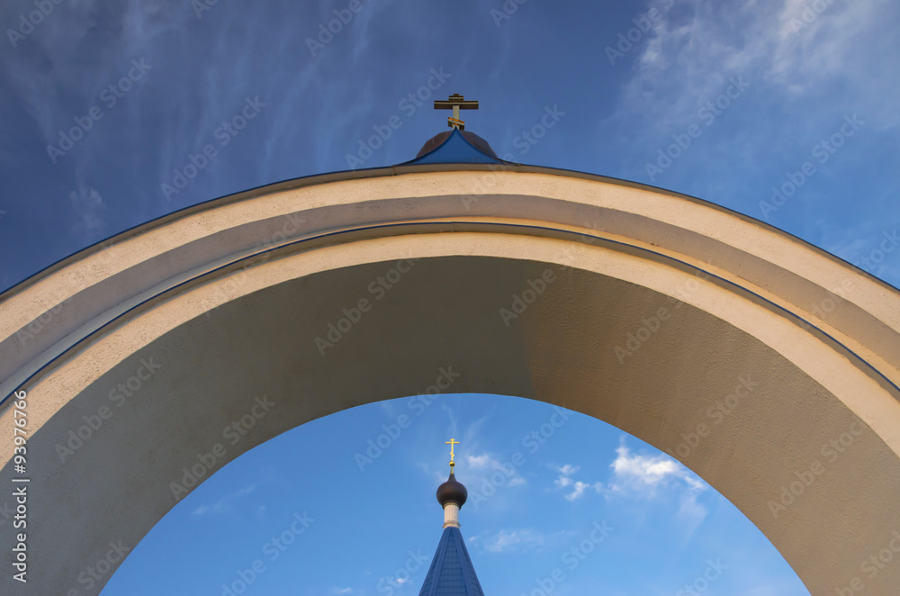Arch, orthodox crosses, sky, light, symbols, belief. Stock Photo ...