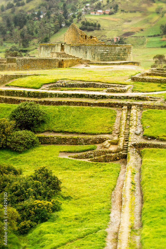 Discover the awe inspiring Ingapirca ruins,the paramount Inca ...