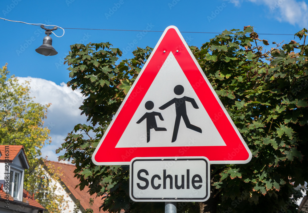 Achtung Schild