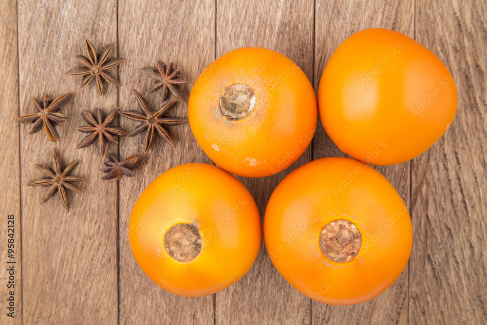Lulo o naranjilla deliciosa fruta tropical - Solanum quitoense. Stock ...