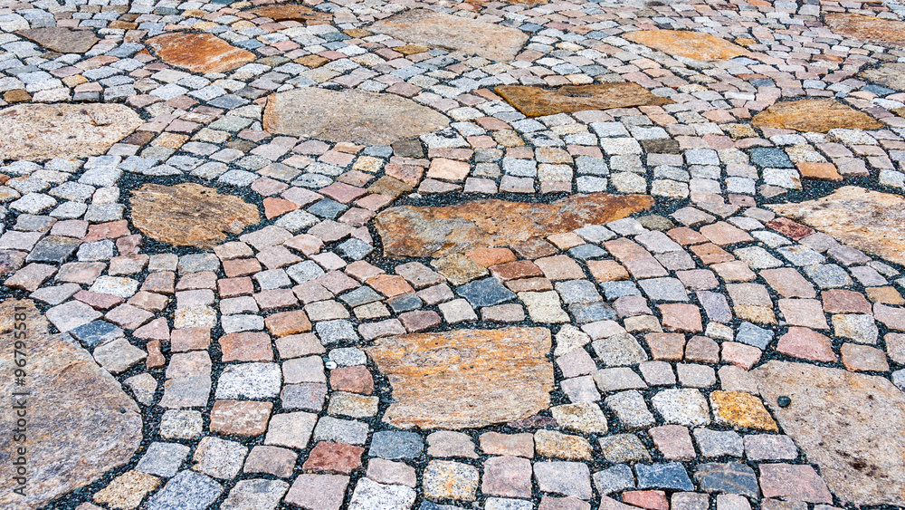 schön gestaltetes Pflaster Stock-Foto | Adobe Stock