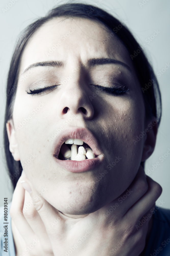 Foto de Schizophrenic anxious disoriented bipolar mentally ill woman ...