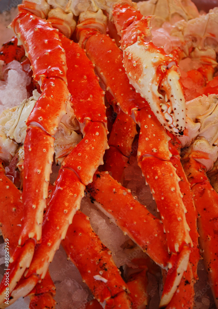 Foto de Crab Legs / crab legs at a seafood market in Bergen, Norway do ...
