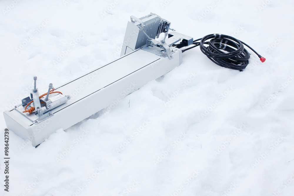 Installation of telecommunications equipment in harsh winter conditions ...
