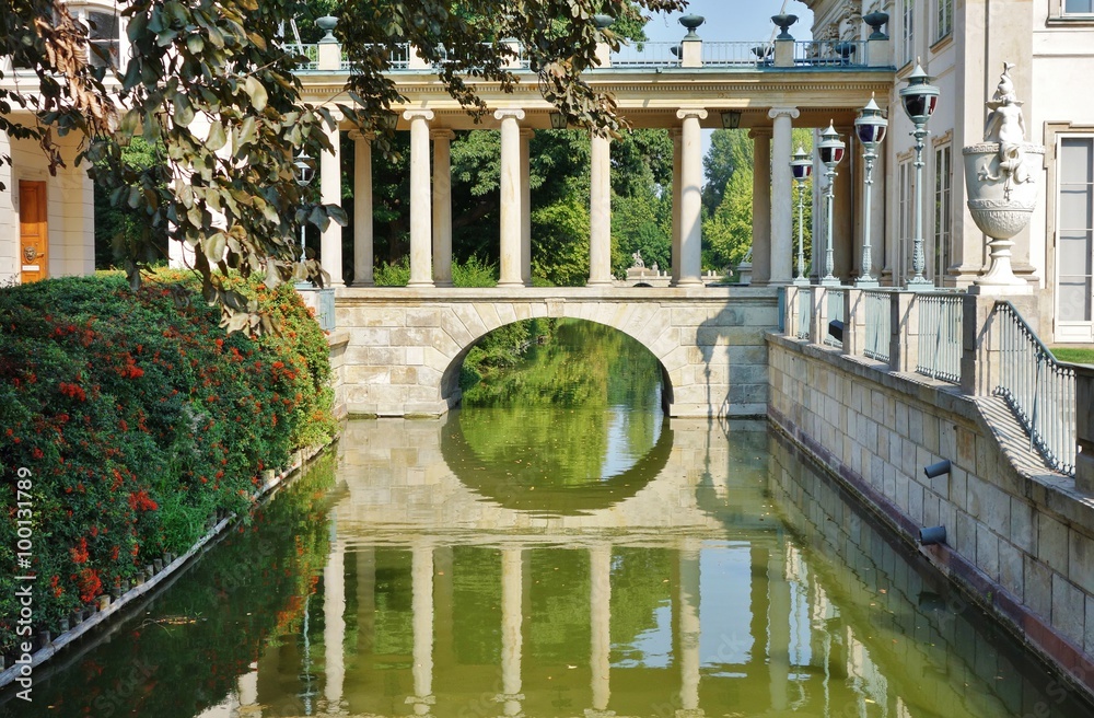 The baroque Lazienki Palace (Palac Lazienkowski) and gardens located in ...