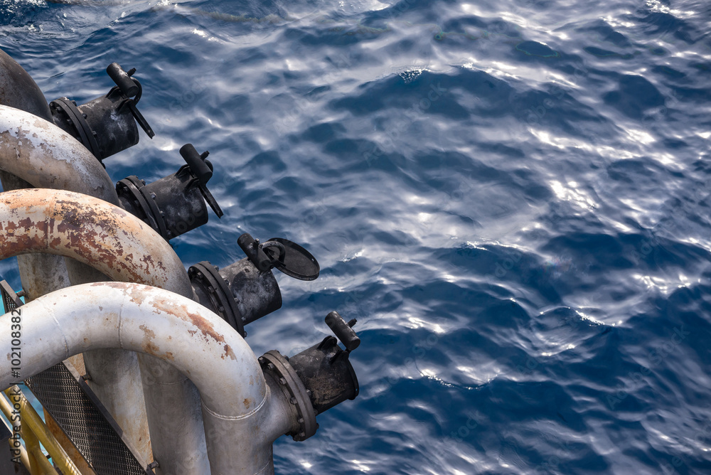 Four exhaust pipe head at port side of jack up oil rig Stock Photo ...