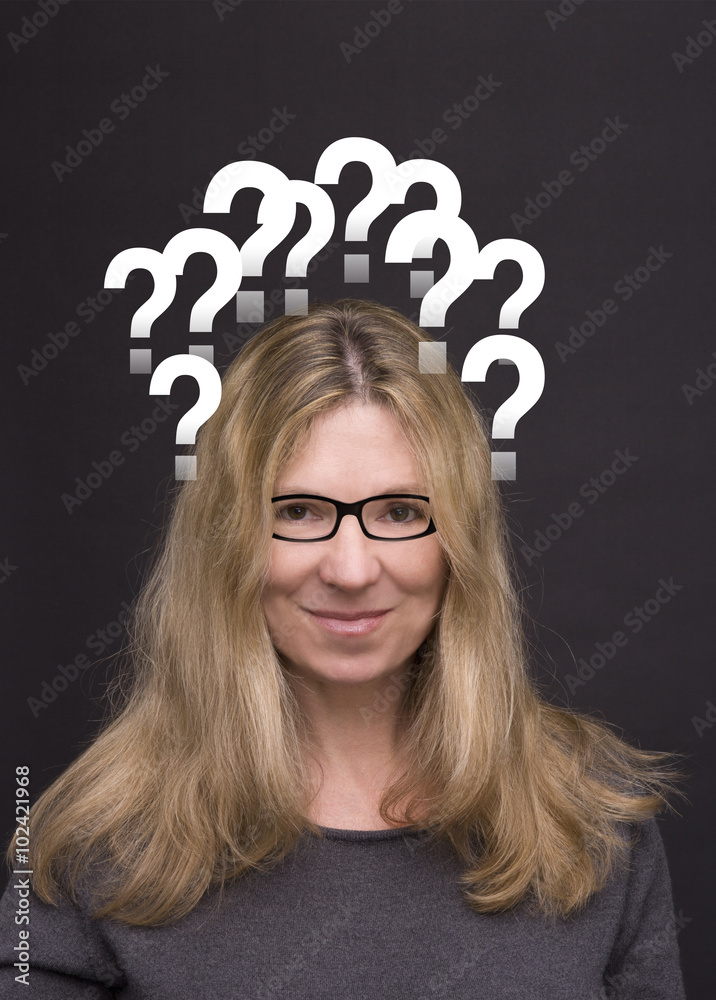 Frau mit Fragezeichen Stock Photo | Adobe Stock