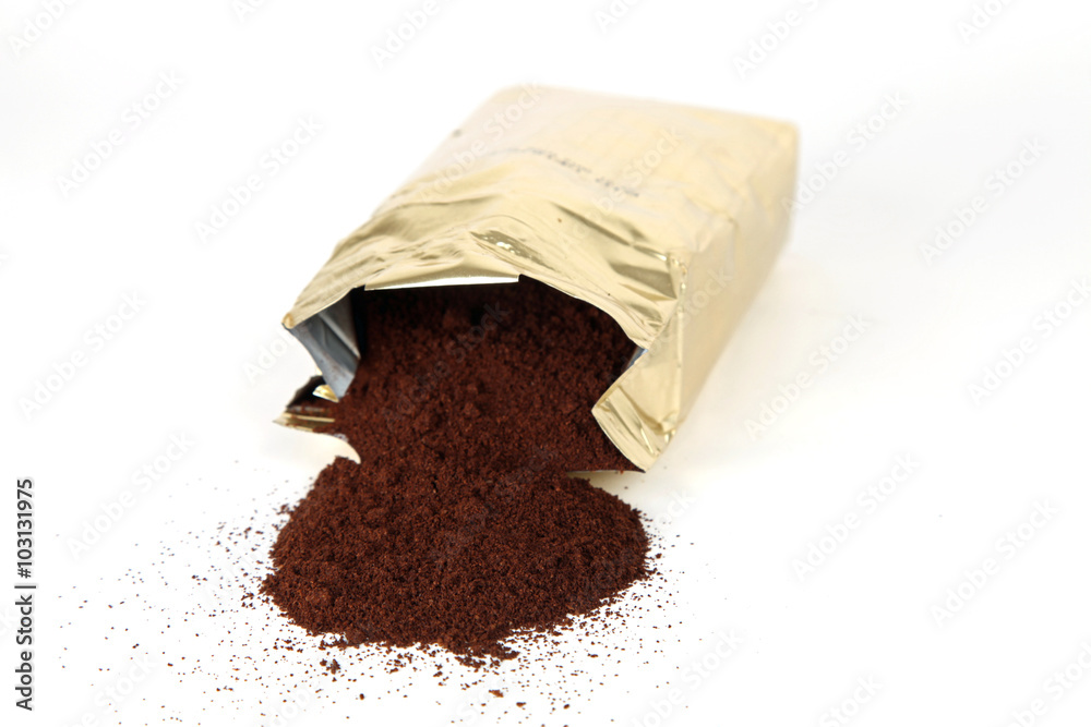 Eine offene Packung Kaffee Stock-Foto | Adobe Stock