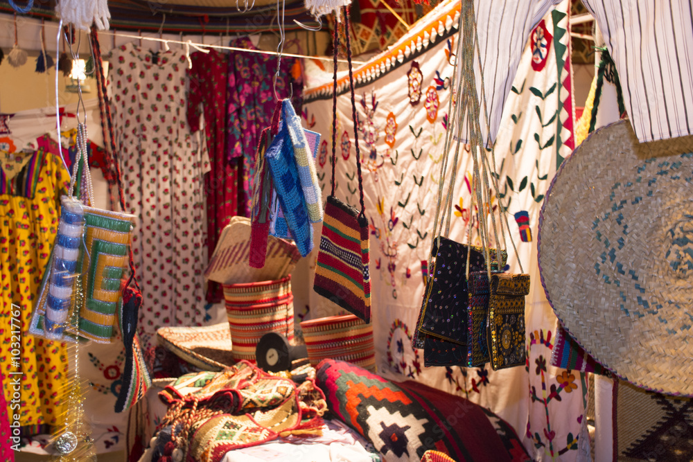 Handcraft - saudi arabia foto de Stock | Adobe Stock