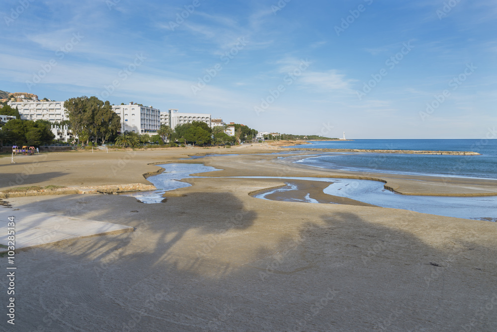 Playa de Las Fuentes (Alcocebre, Castellon - España). foto de Stock ...