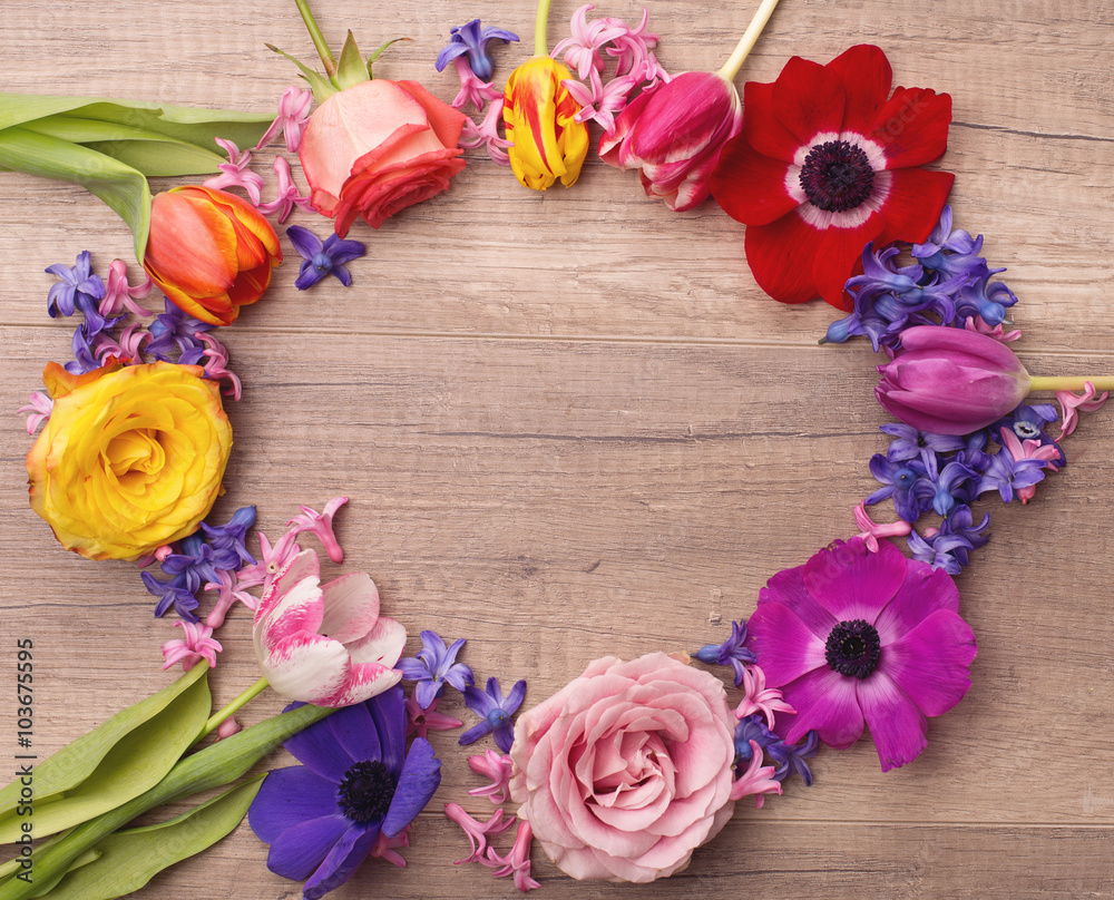 Flower circle background with copy space in the center Stock Photo ...