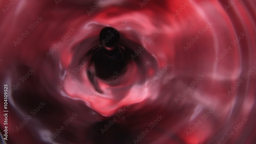 Vidéo Stock Red Water Drop - A high quality, super slow motion in ...
