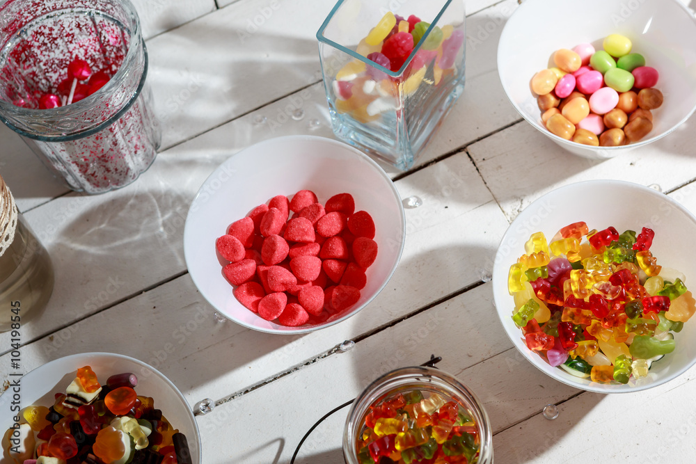 bunte Candy Bar mit leckeren Suessigkeiten Stock Photo | Adobe Stock