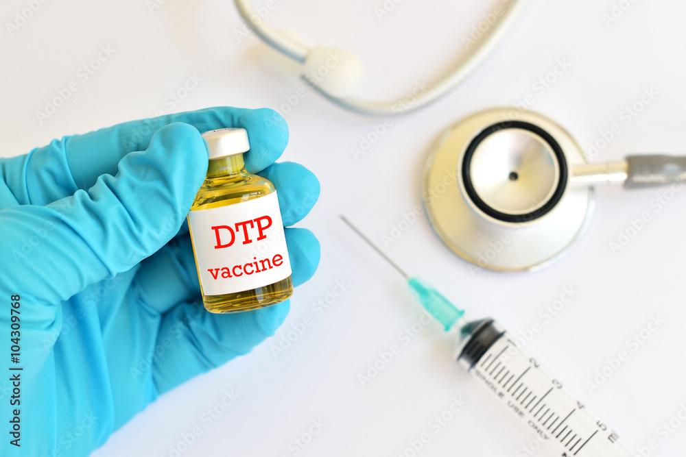 DTP (Diphtheria-Tetanus-Pertussis) vaccine for injection Stock Photo ... DTP (Diphtheria-Tetanus-Pertussis) vaccine for injection Stock Photo ...