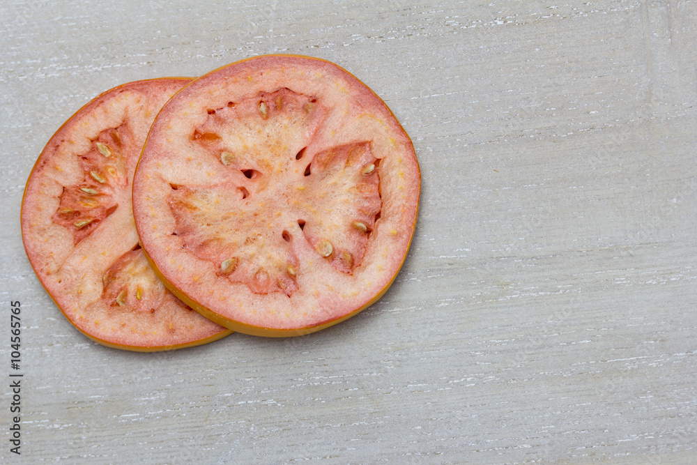 Rodajas de tomate liofilizado Stock Photo | Adobe Stock