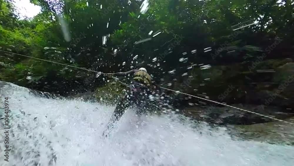 Vidéo Stock Experience the thrill of canyoning as our expert instructor ...