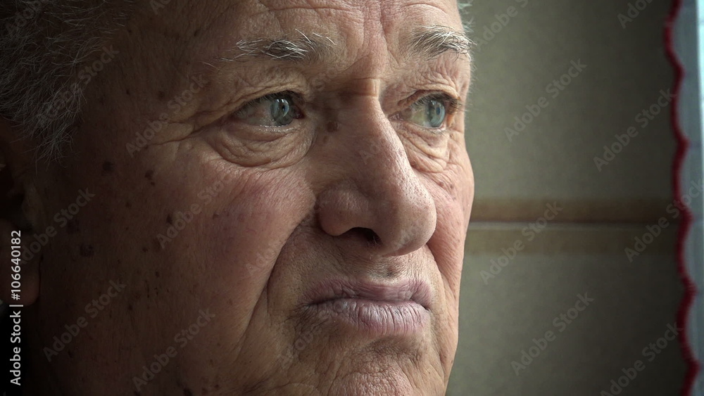 Vidéo Stock pensive old man near the window: senior, wrinkled, old man ...