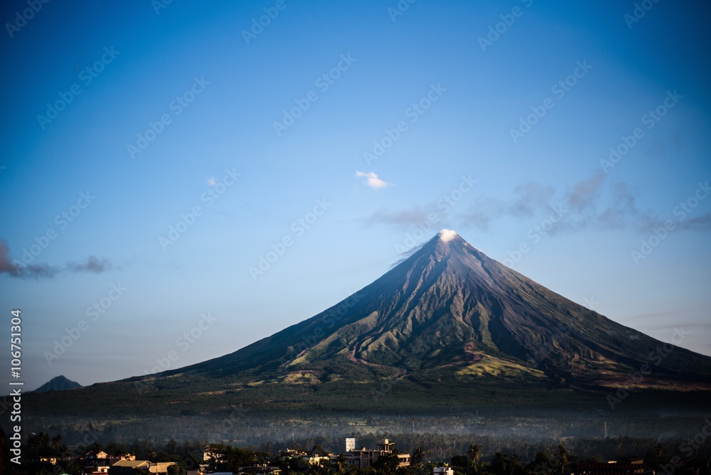 The majestic Mt. Mayon at Albay, Philippines known for its perfect cone ...