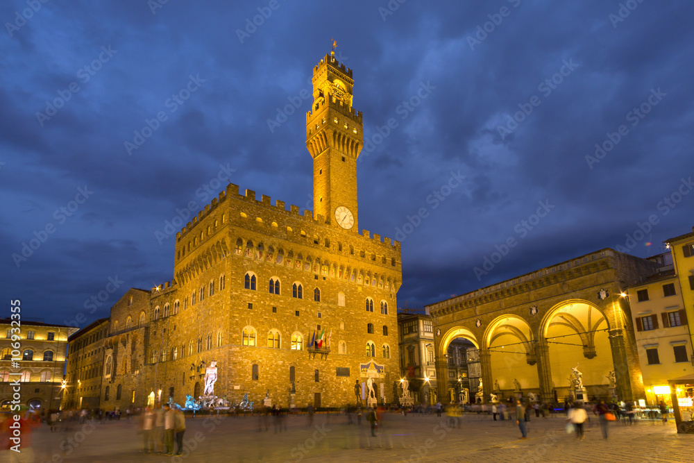 Piazza Della Signoria At Night