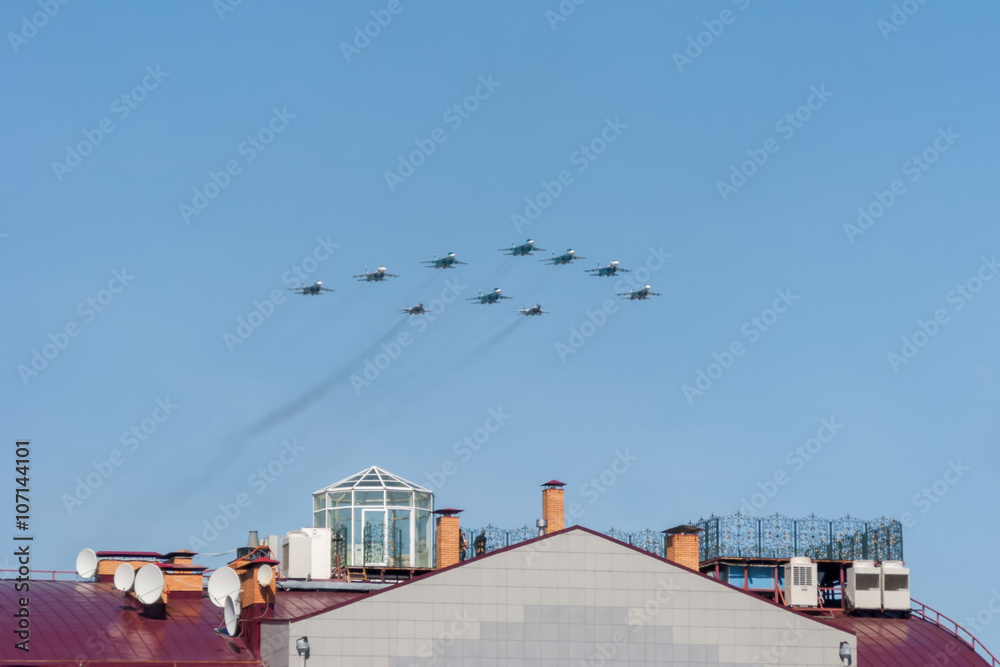 4 Su-34 (Fullback) fighter-bombers, 4 Su-27 (Flanker ...