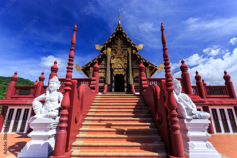 Royal Flora Ratchaphruek - Royal Pavilion / Ho Kham Luang - Royal Flora ...