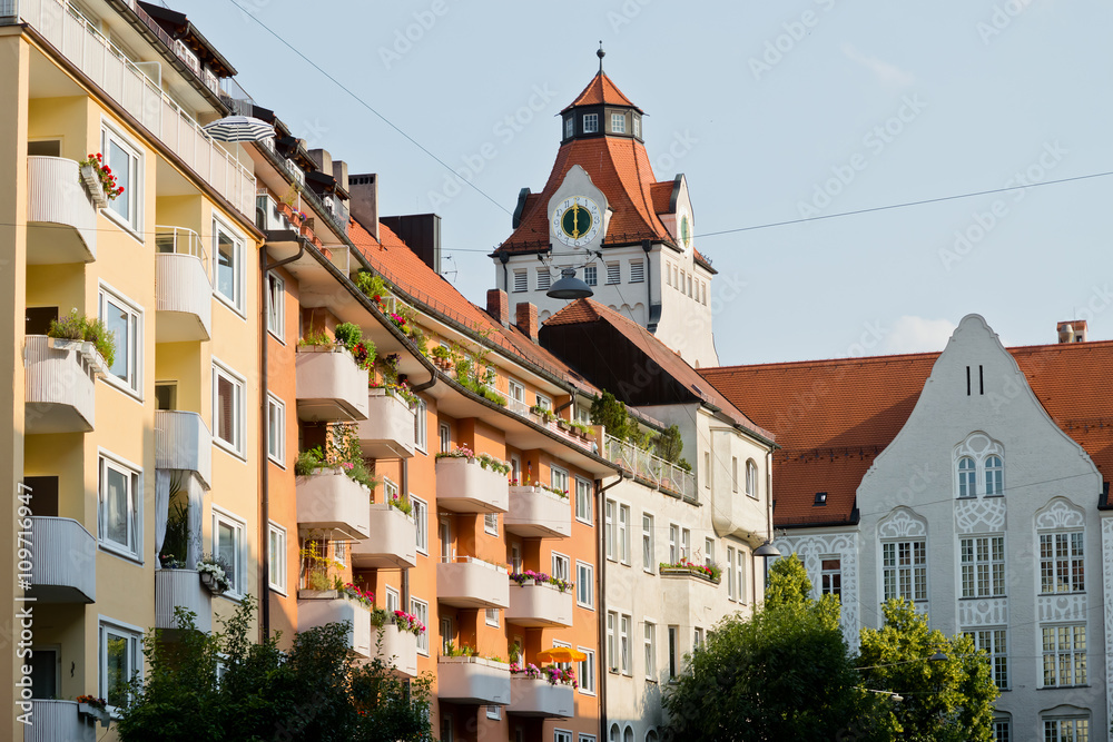 Alte Häuser in München, Deutschland Stock Photo | Adobe Stock