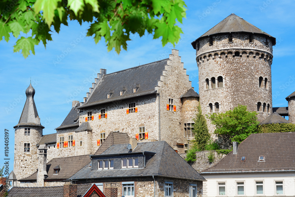 Burg Stolberg im Rheinland Stock-Foto | Adobe Stock
