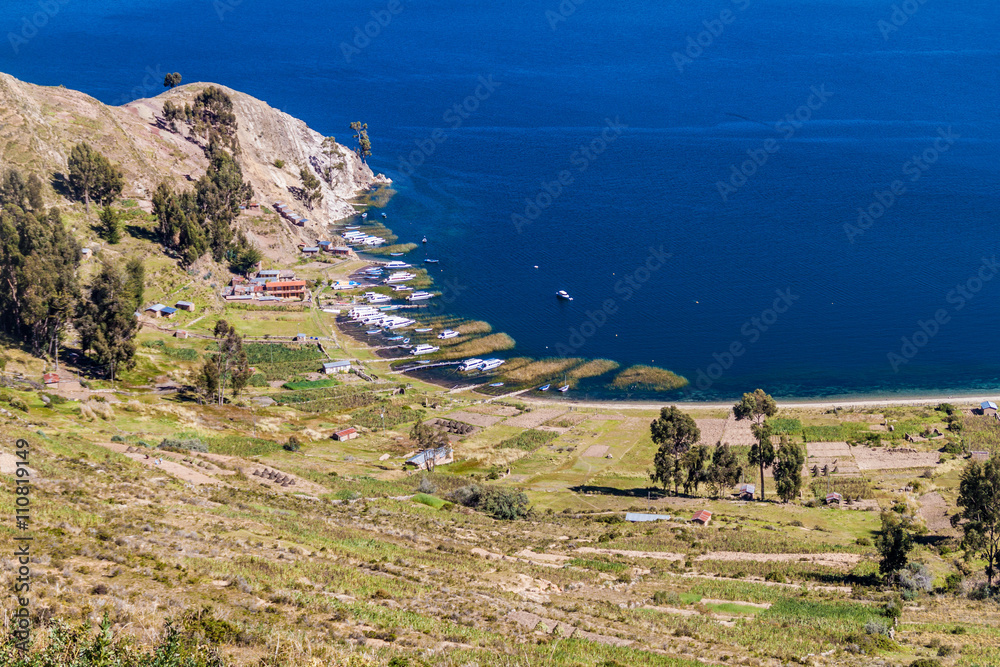 Port on Isla del Sol (Island of the Sun) in Titicaca lake, Bolivia ...
