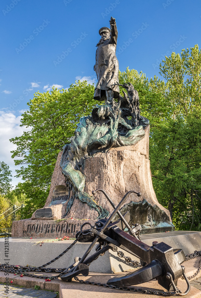 Monument to Russian vice-admiral Stepan Makarov in Kronstadt, Russia ...