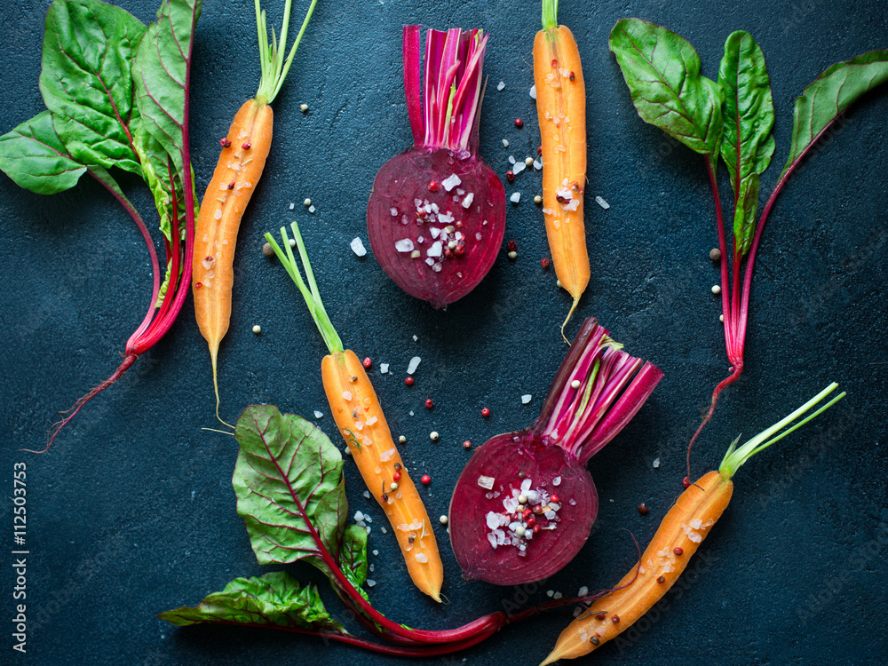 Photo & Art Print Overhead view of beetroot and carrot cross section ...