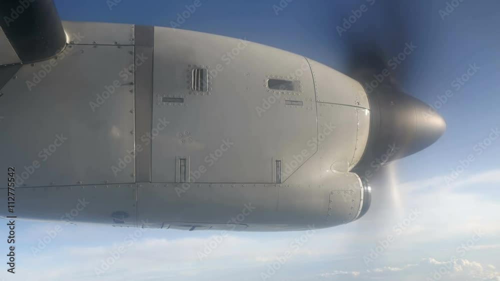Airplane Engine with propeller during flight in the sky Stock ビデオ ...