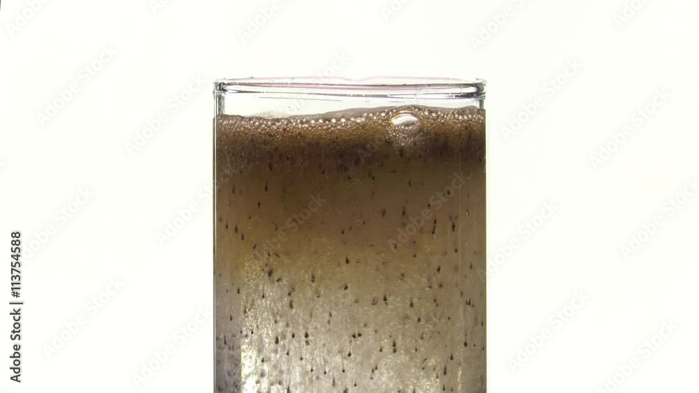 chemical reaction between hydrogen peroxide and potassium permanganate ...