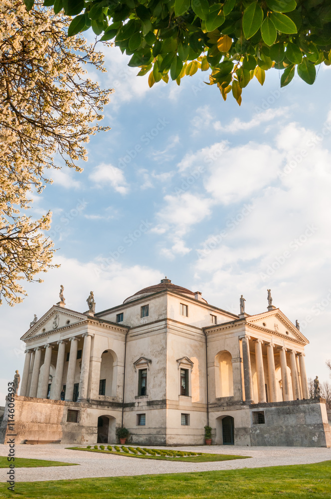 Perspective of the famous Villa La Rotonda by the architect of the ...