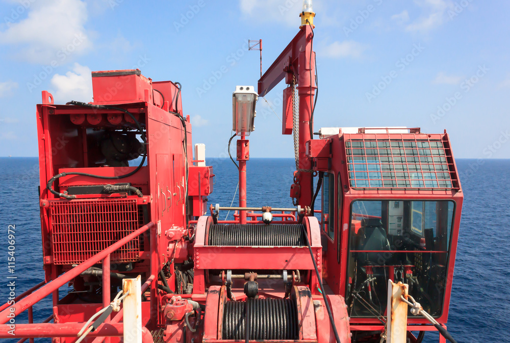 Poster Crane offshore of offshore oil and gas field on remote wellhead ...